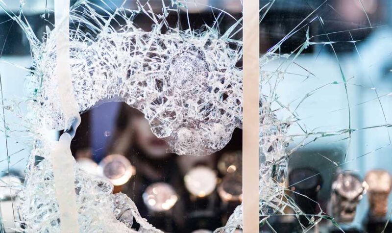 Emergency Window Glass Repair Near You - 24/7 Miami Area